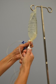 Priming IV Tubing and Changing IV Fluids and Tubing - Phlebotomy Career ...