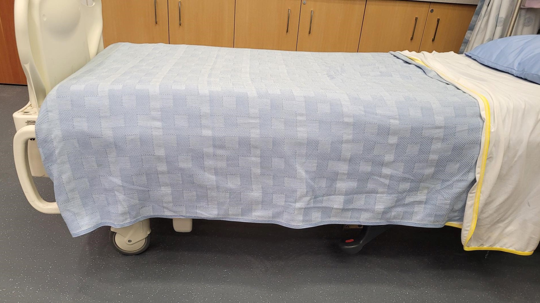 5.3 Bedmaking Procedures – Personal Care Skills for Health Care ...