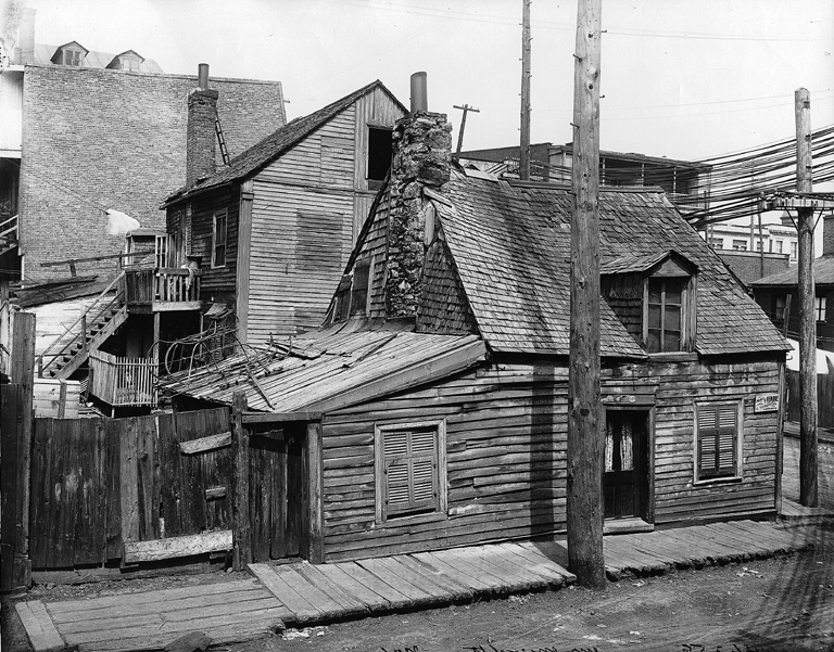 3.5 Urbanization and Industry – Canadian History: Post-Confederation ...